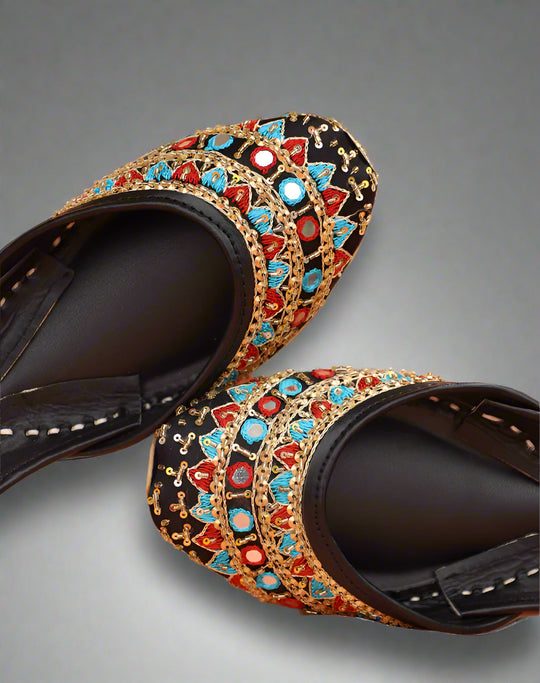 Khussa – Mojari by Shalimar Shoes